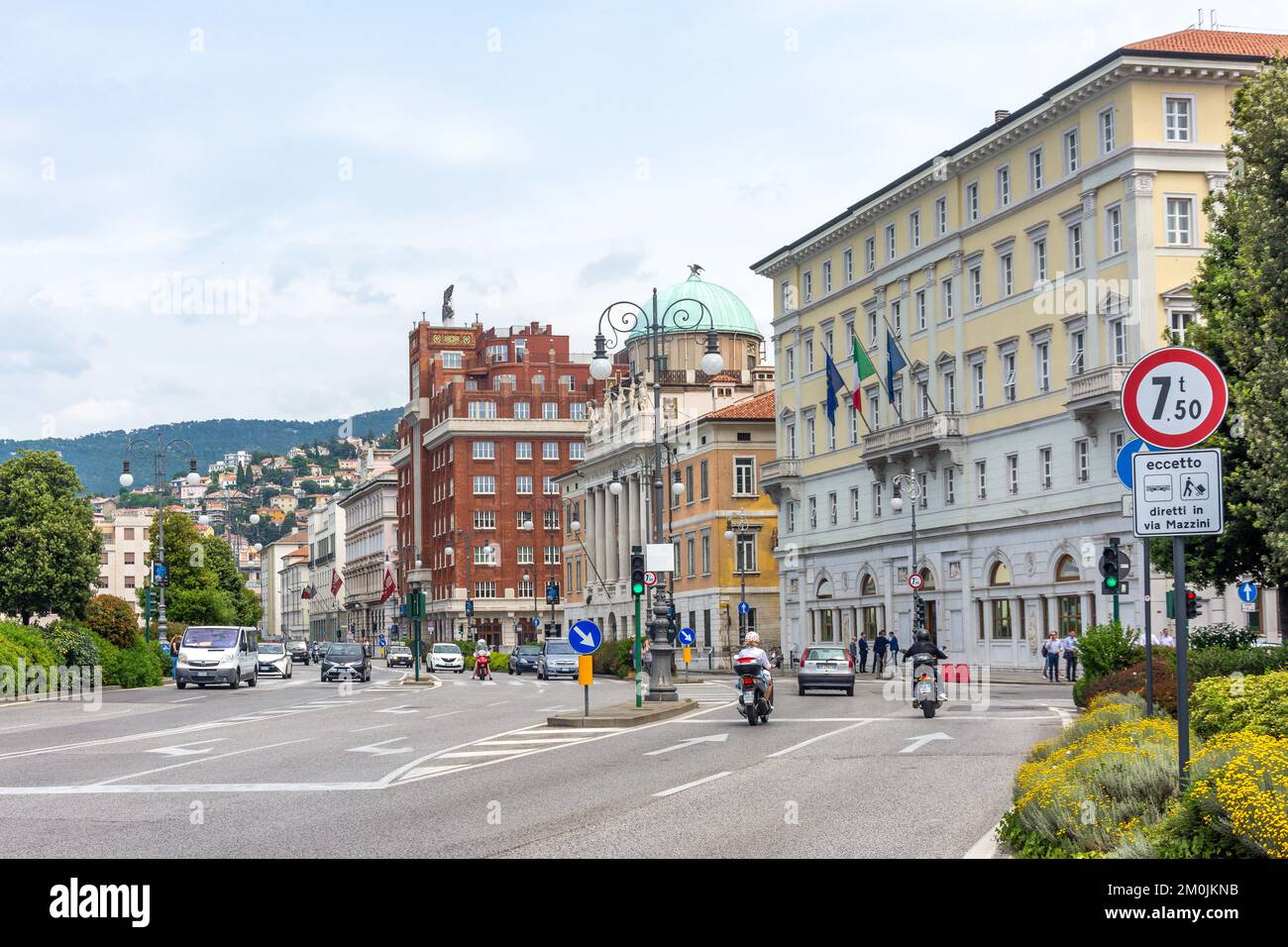 Seafront promenade (Riva Nazario Sauro), Trieste, Friuli Venezia Giulia ...