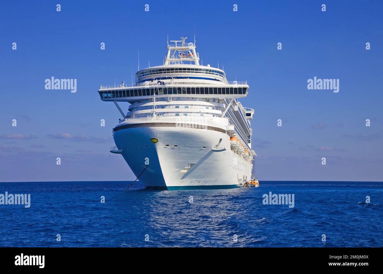Modern cruise ship on a calm sea Stock Photo - Alamy
