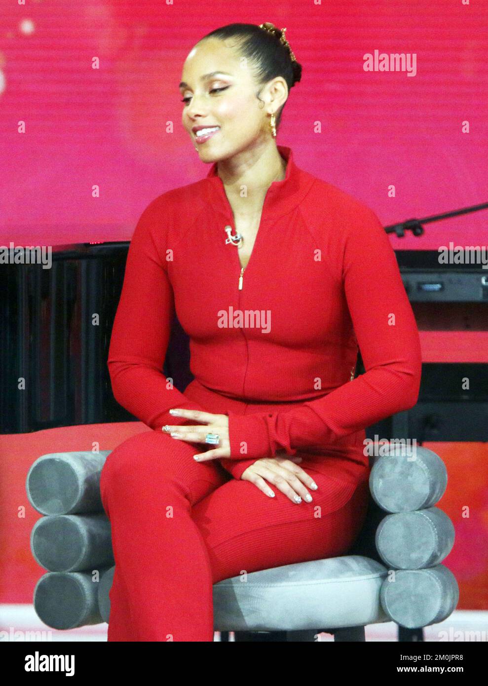 Alicia Keys Stops By The Today Show -PICTURED: Alicia Keys -LOCATION ...