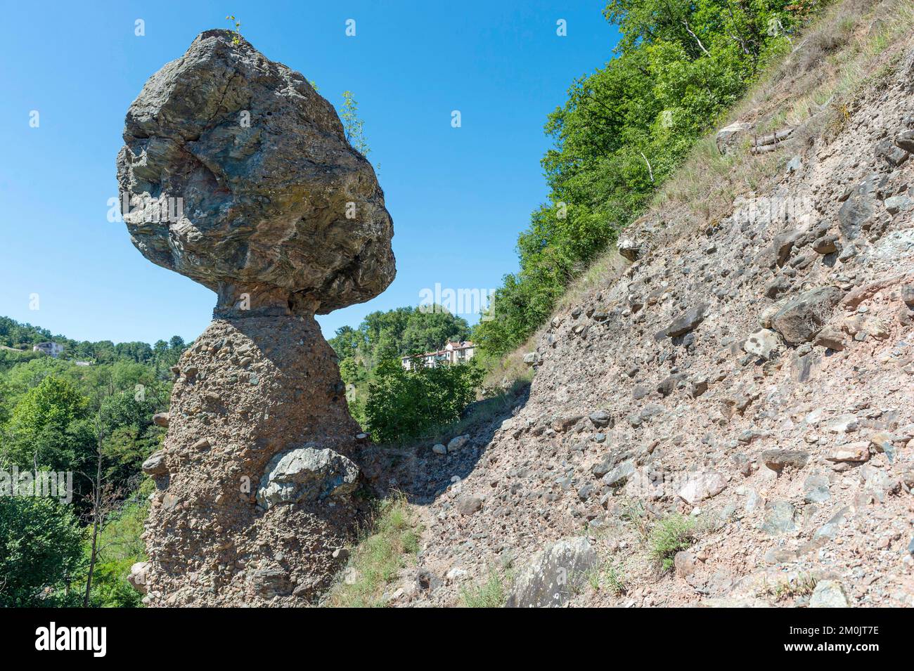 borgo village: natural pyramid, piana crixia, italy Stock Photo - Alamy