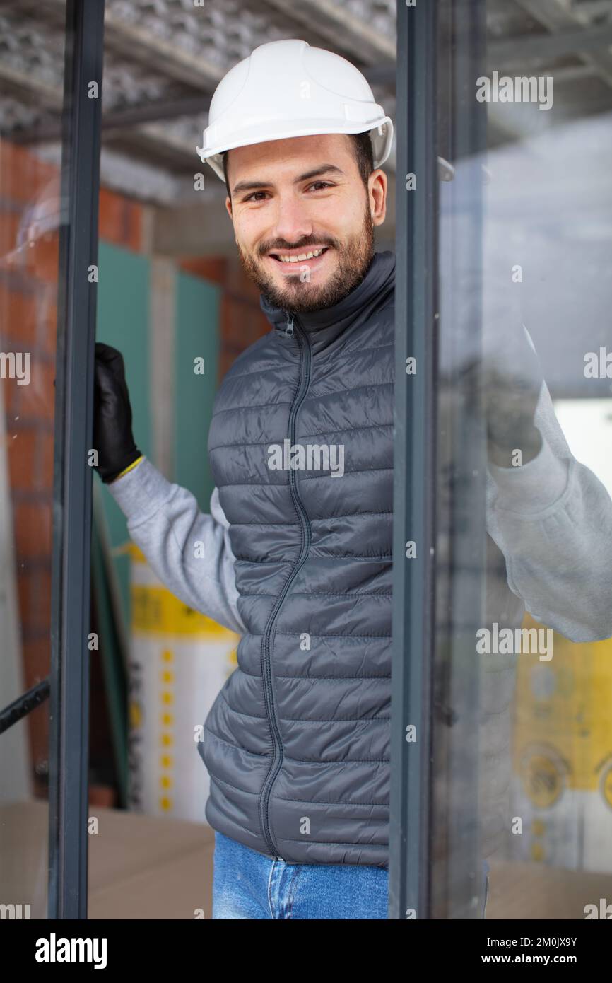 Posing workman hi-res stock photography and images - Alamy