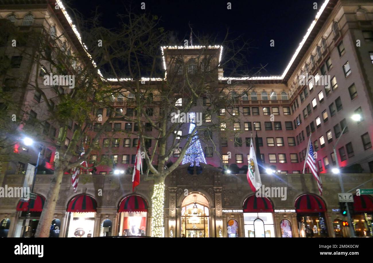 Beverly Hills, California, USA 5th December 2022 Christmas Holiday ...