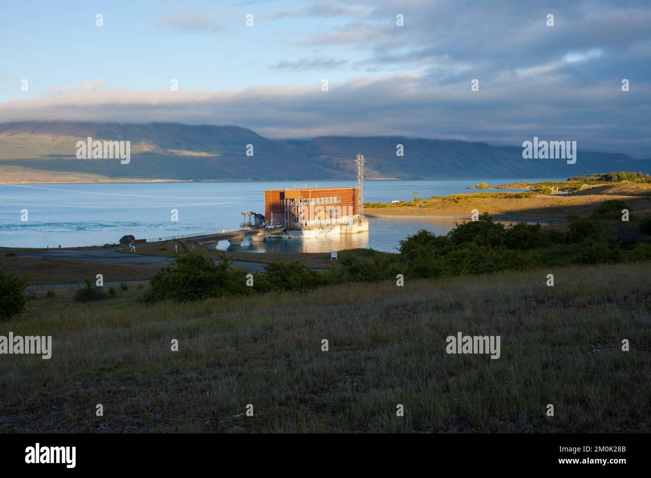 A Look at life in New Zealand: Hydro-electric Power generation at the ...