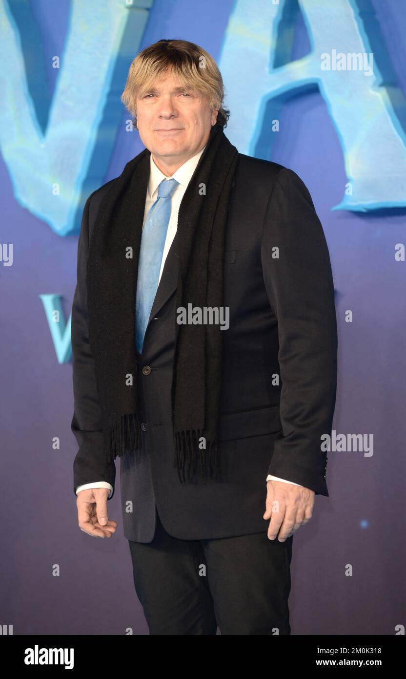 Simon franglen hi-res stock photography and images - Alamy