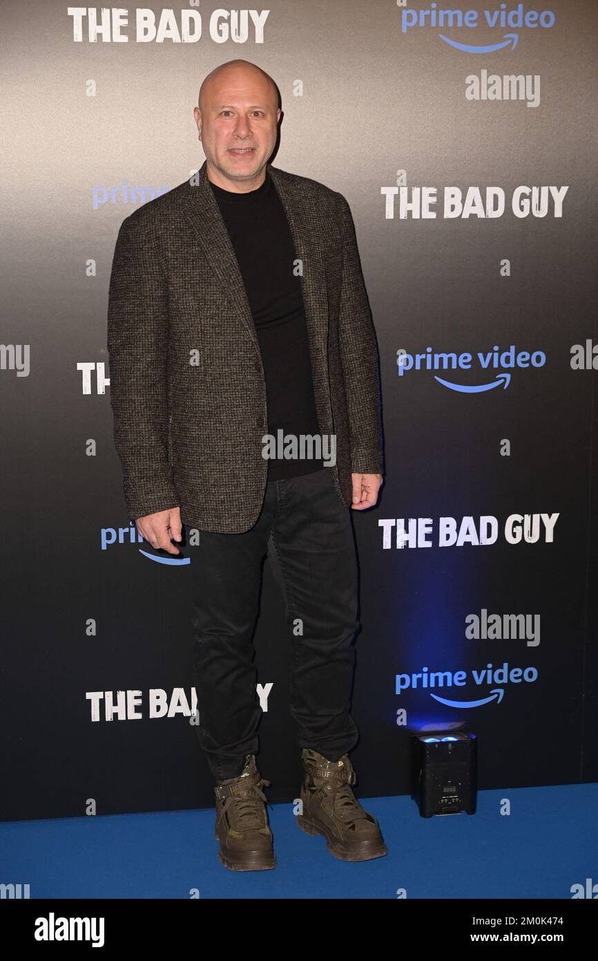 Rome, Italy. 06th Dec, 2022. Vincenzo Pirrotta attends the blu carpet ...