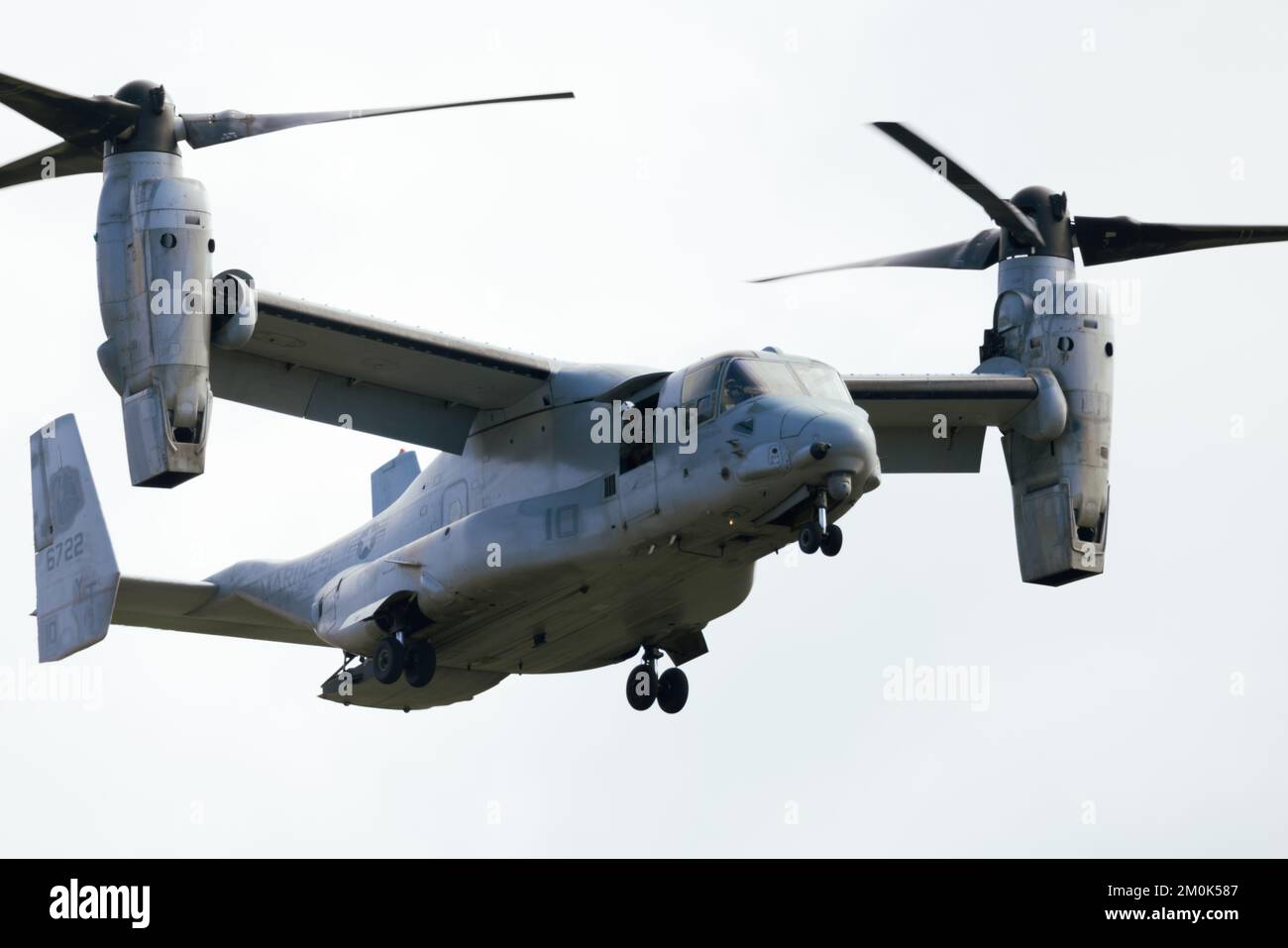 A U.S. Marine MV-22 Osprey with Marine Medium Tiltrotor Squadron 164 ...
