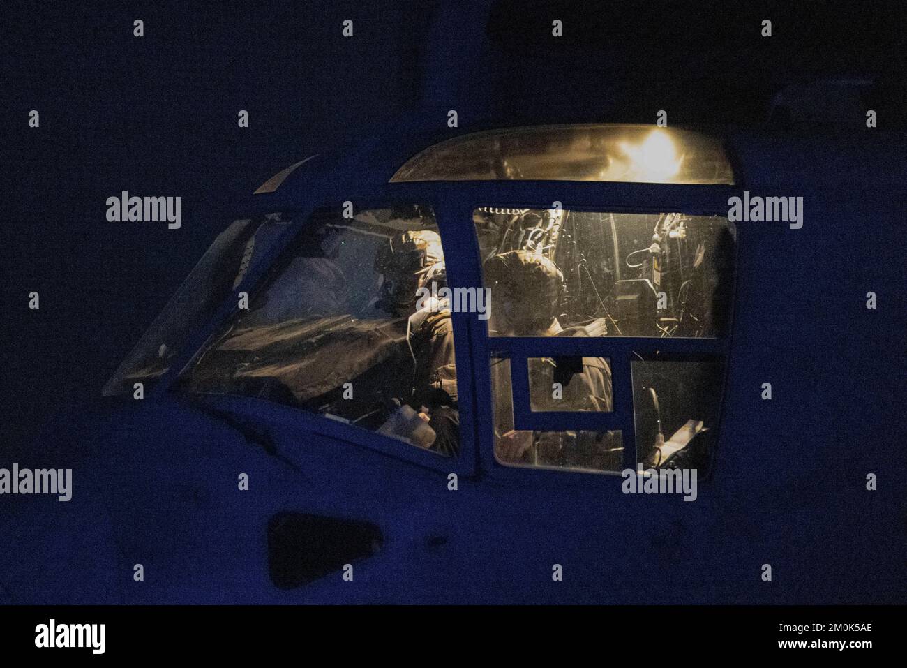 Two U.S. Marine Corps MV-22B Osprey pilots with Marine Medium Tilt ...