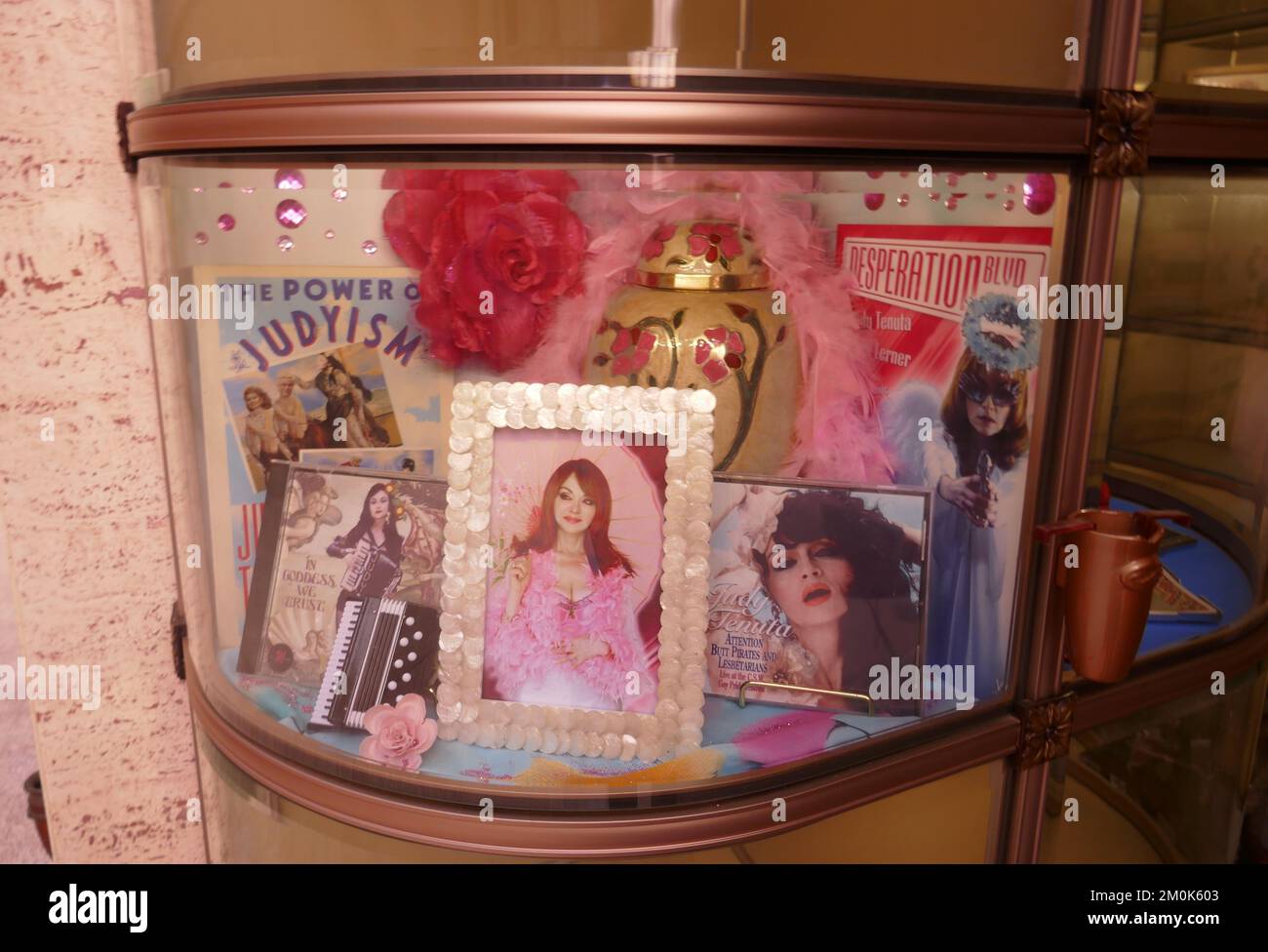 Los Angeles, California, USA 3rd December 2022 Comedian Judy Tenuta's ...