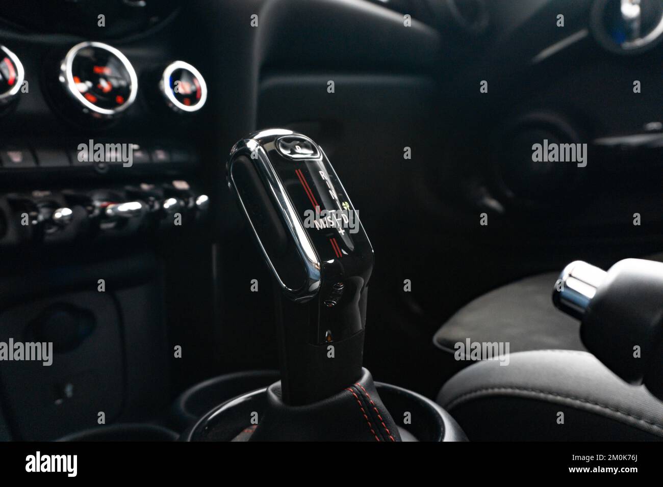 A closeup of a Mini Cooper gearshift selector Stock Photo - Alamy
