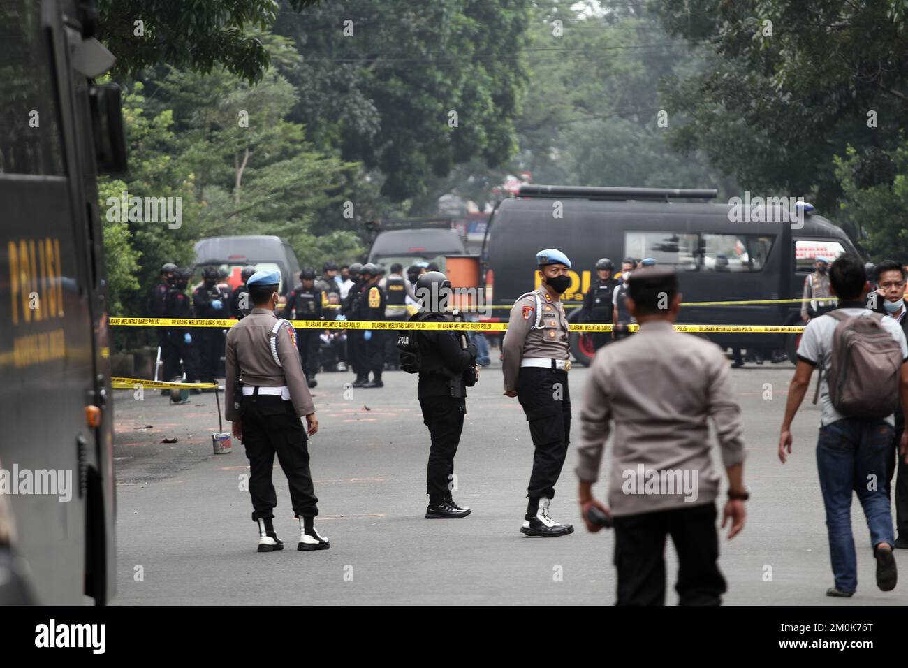 Bandung, West Java, Indonesia. 7th Dec, 2022. Officers man a road block ...