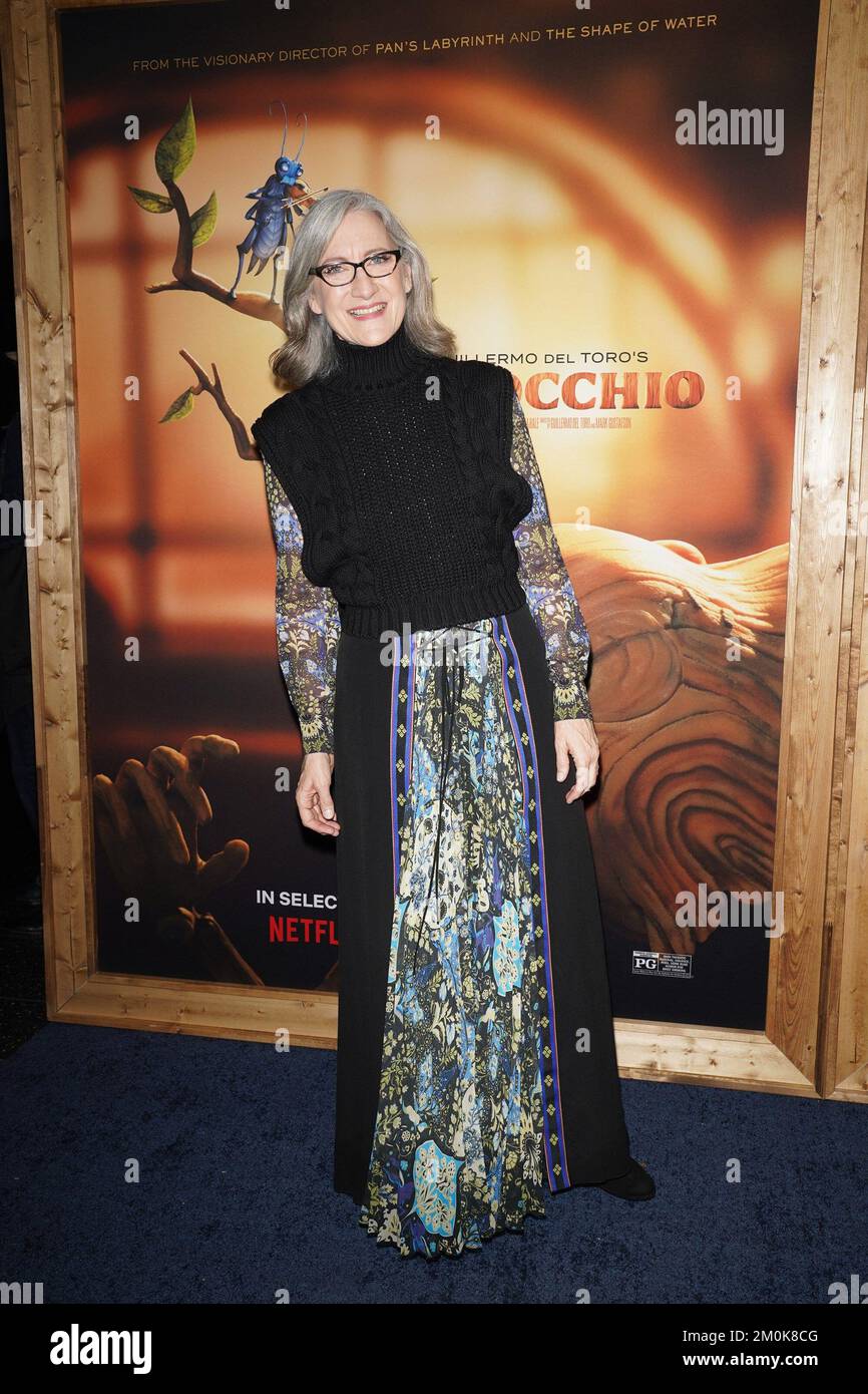 New York, NY, USA. 6th Dec, 2022. Lisa Henson at arrivals for GUILLERMO ...