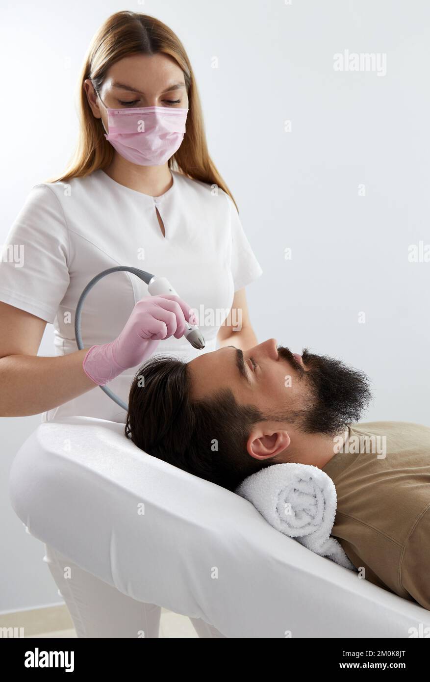 Trichologist hi-res stock photography and images - Alamy