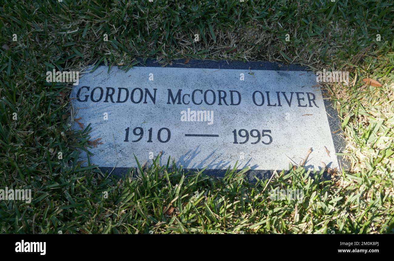 Los Angeles, California, USA 3rd December 2022 Actor Gordon Oliver's Grave at Hollywood Forever ...