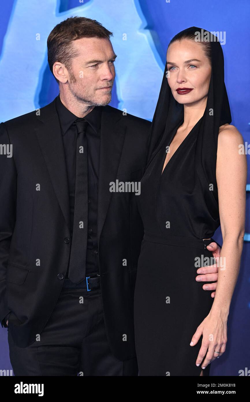 Lara Worthington and Sam Worthington at the Avatar The Way Of Water ...