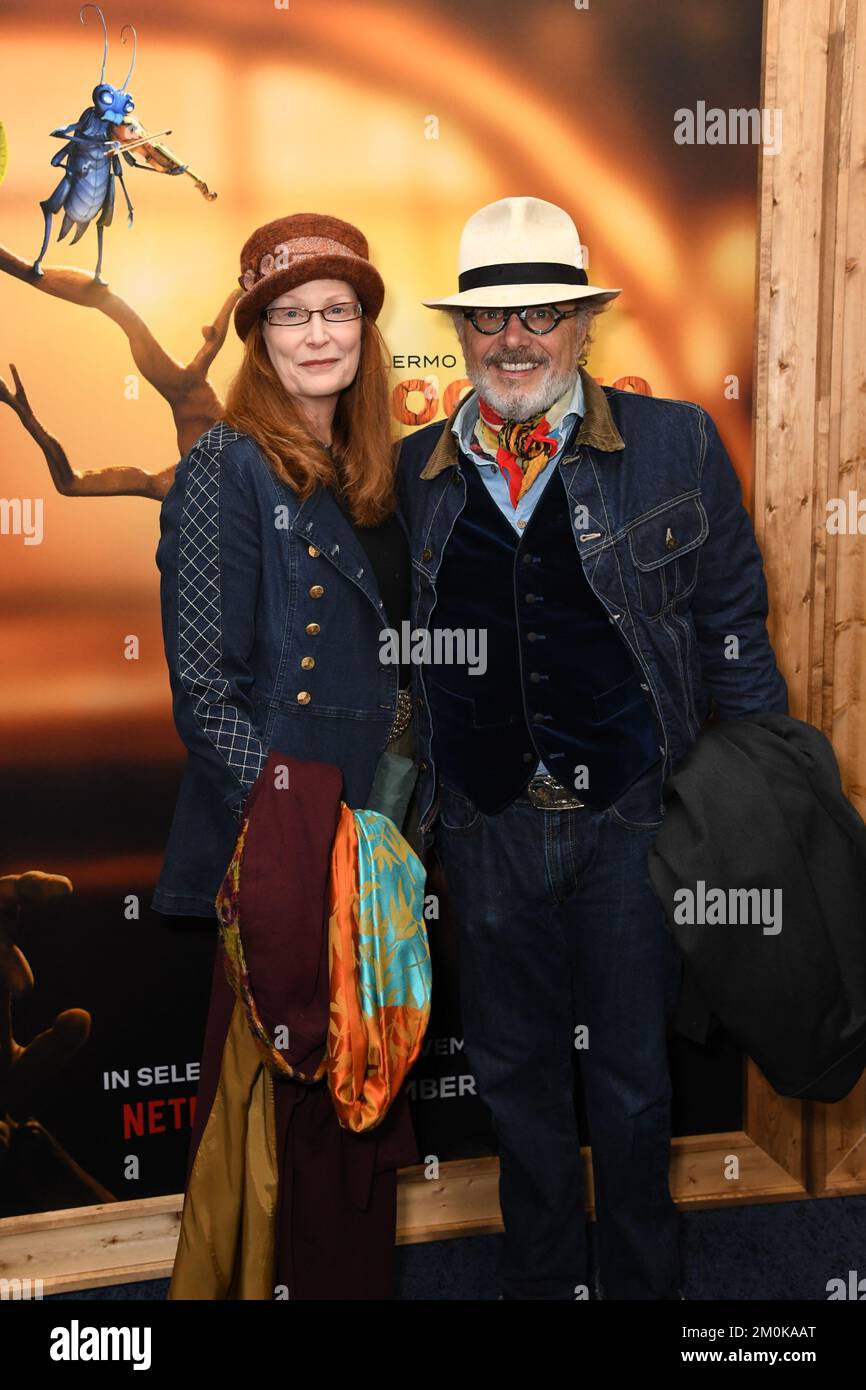 Nancy Sheppard and Joe Pantoliano atttend Guillermo Del Toro's ...