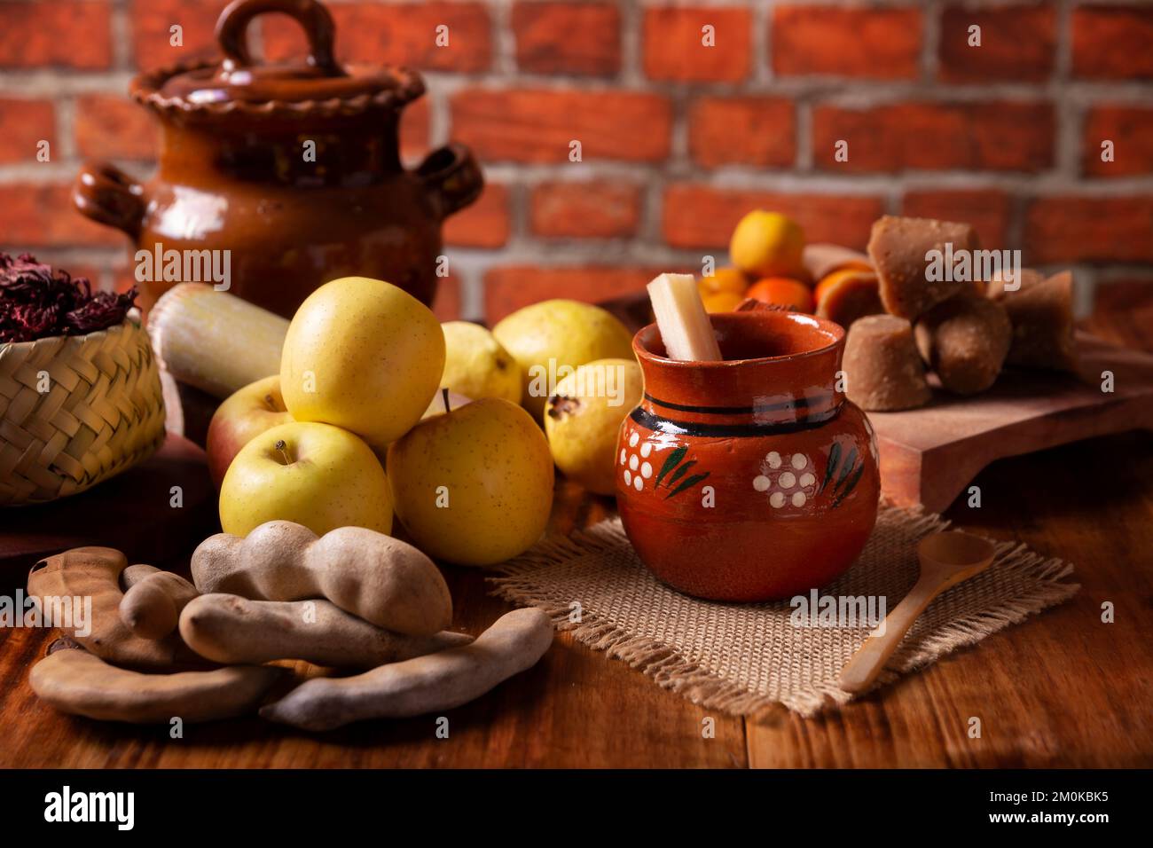 Ponche de Frutas Navideño. In Mexico, Christmas fruit punch is a hot ...