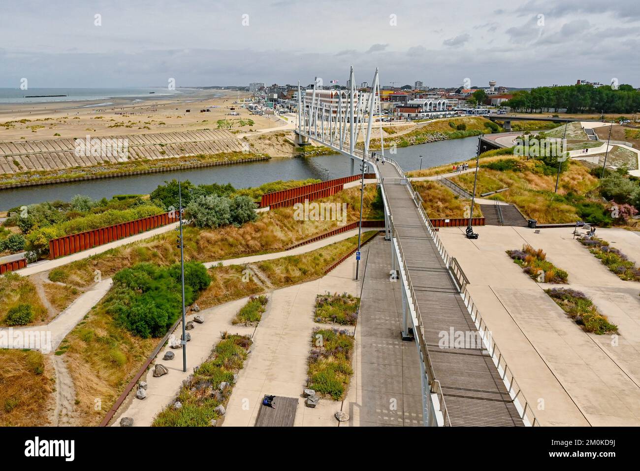 The FRAC (Fonds régional d'art contemporain) Grand Large at Dunkerque ...