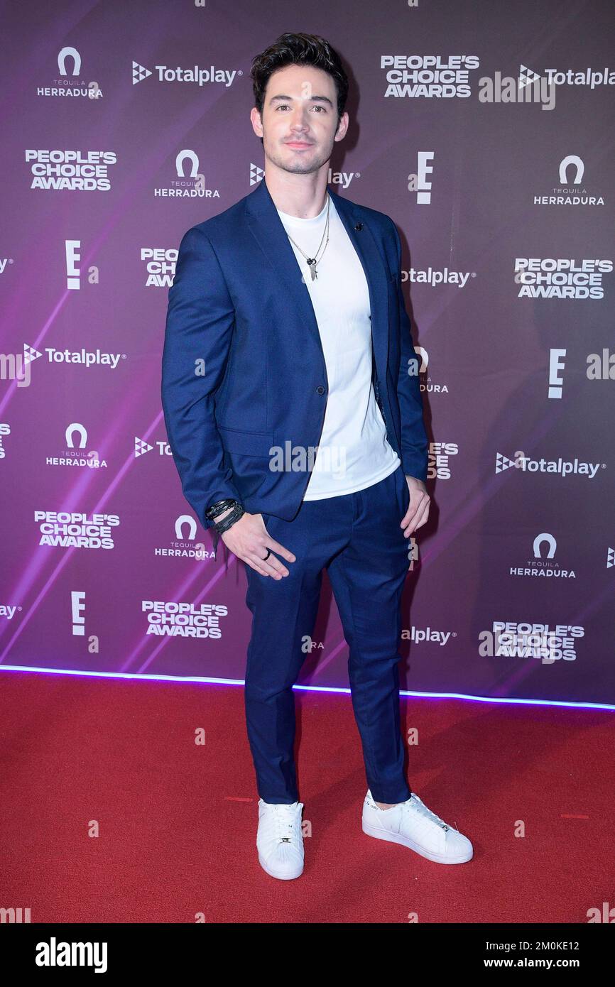 December 6, 2022, Mexico City, Mexico: Emmanuel Senties attends the red ...