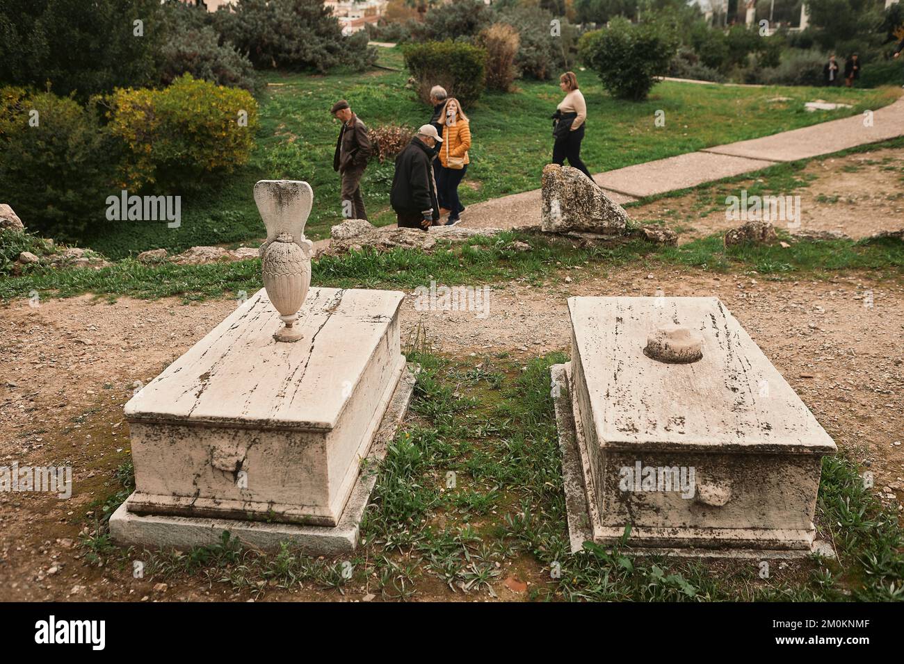 Kerameikos amphora hi-res stock photography and images - Alamy