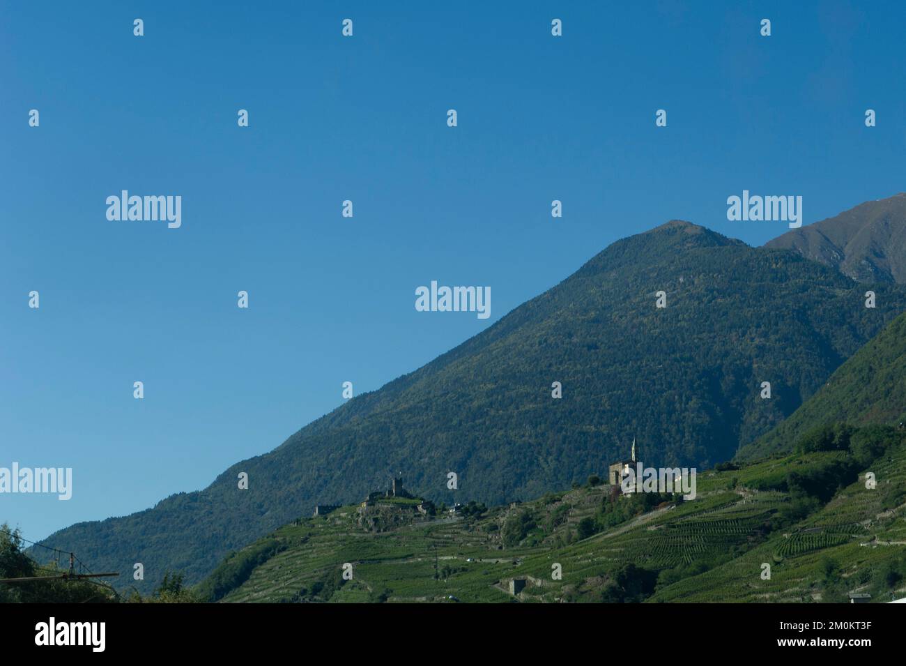 Europe, talia, Lombardy, Valtellina, Montagna, Grumello Castle and ...