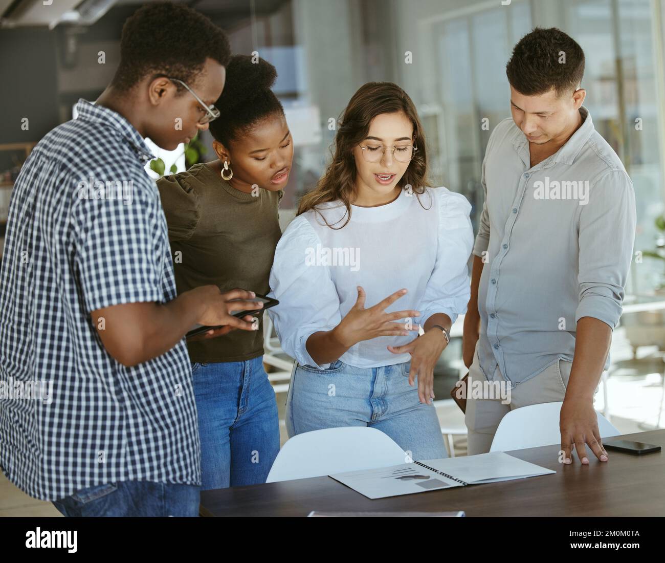 Hispanic group talking hi-res stock photography and images - Alamy