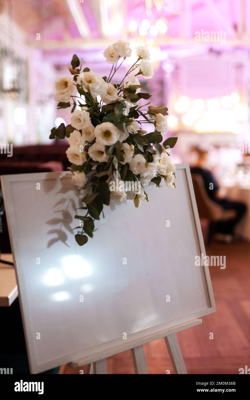 Wedding tripod hi-res stock photography and images - Alamy