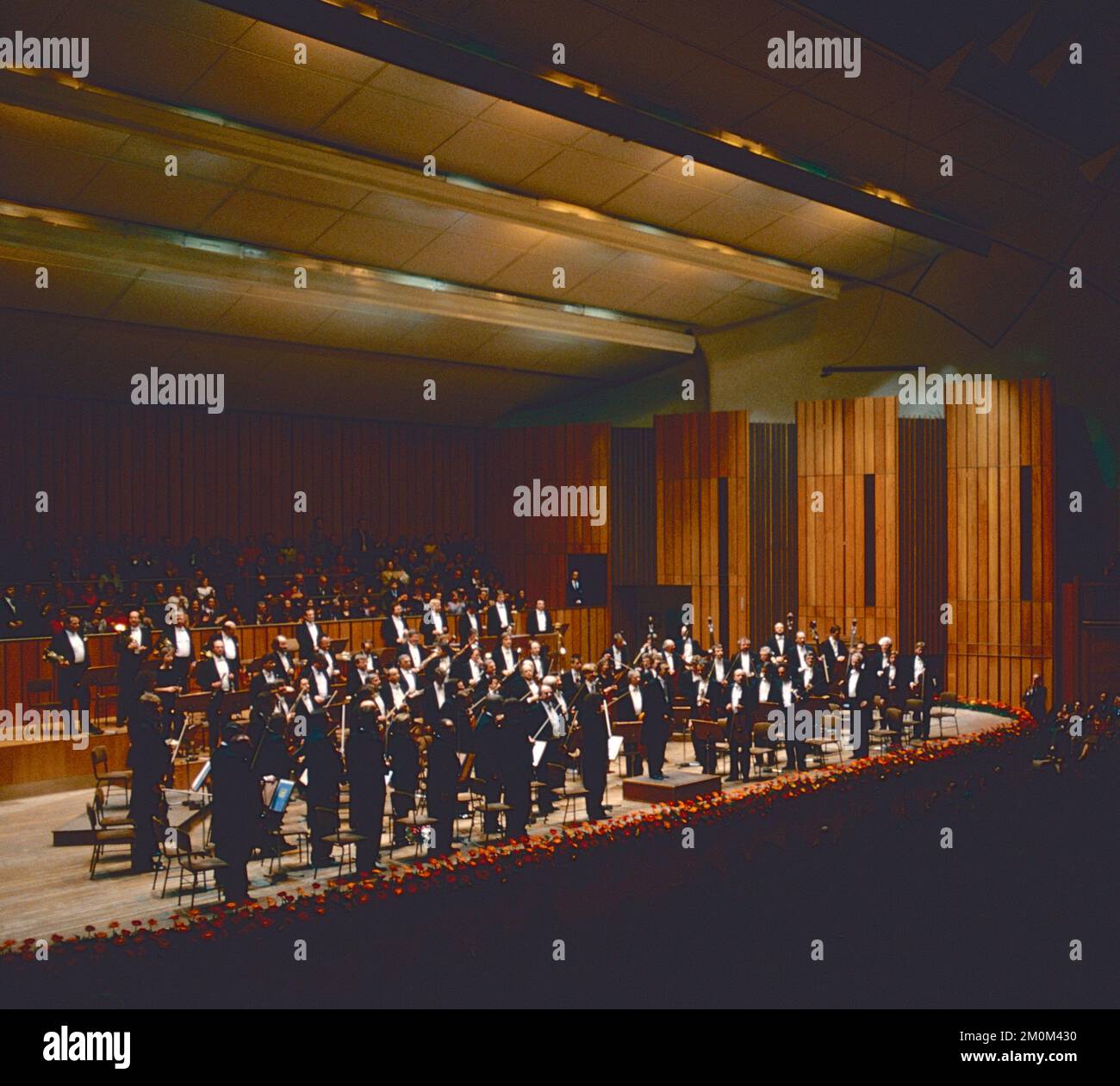 Italian conductor Claudio Abbado and the Berlin Philharmonic Orchestra ...