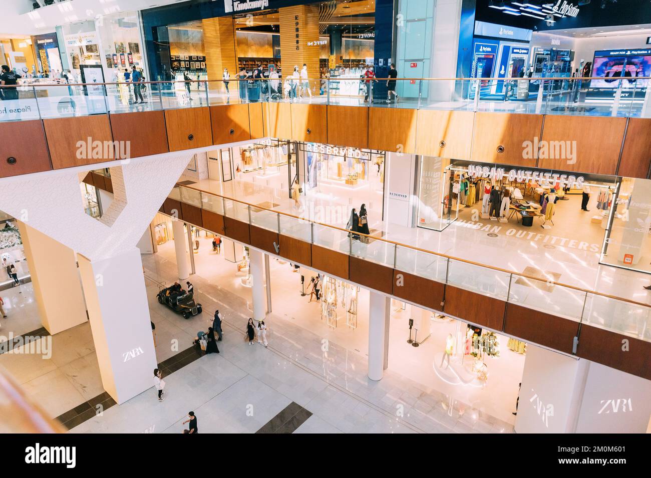 Dubai mall of the emirates interior inside arabian arab uae hi-res ...