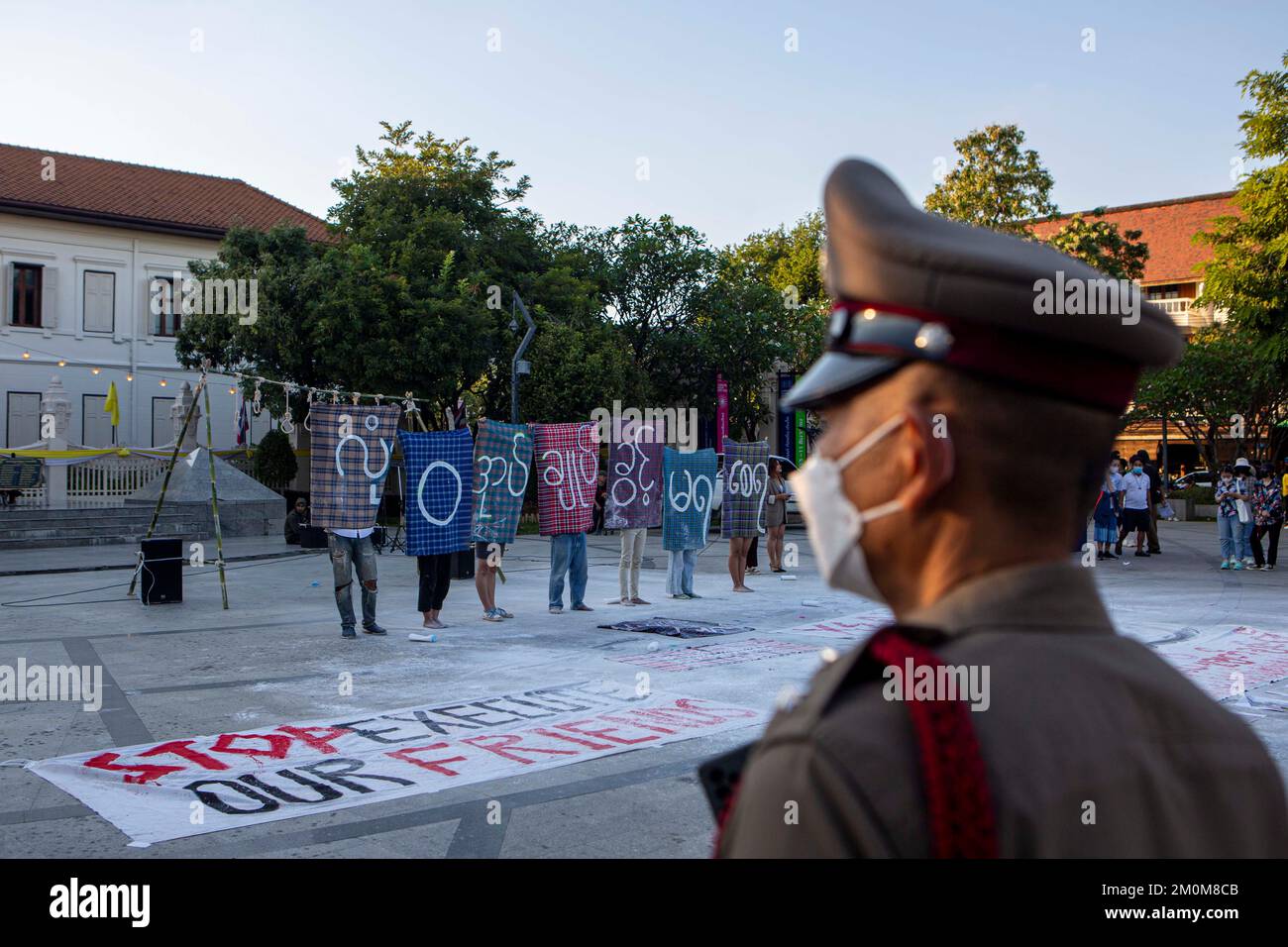 Three nooses hi-res stock photography and images - Alamy