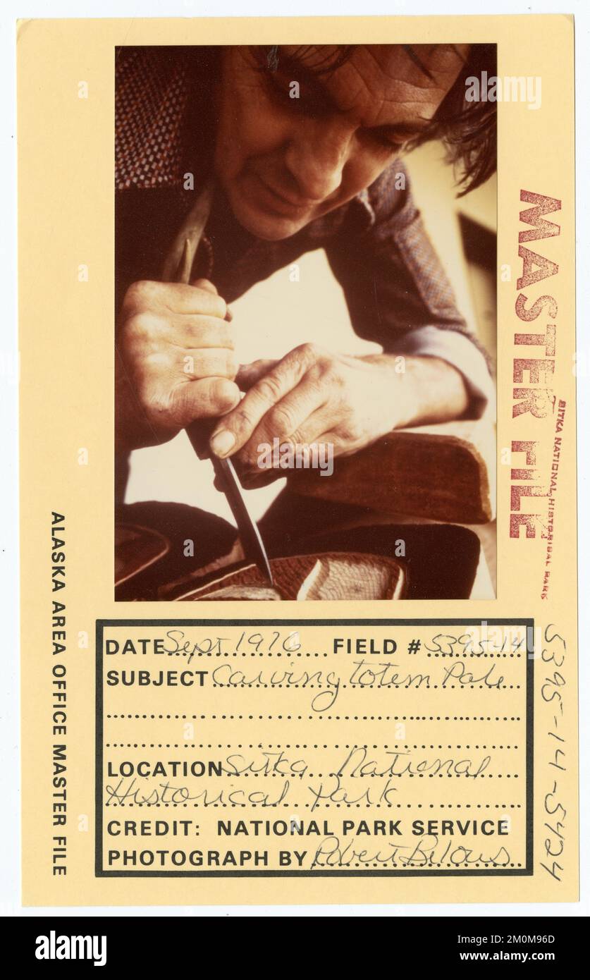 Carving native american Cut Out Stock Images & Pictures - Alamy