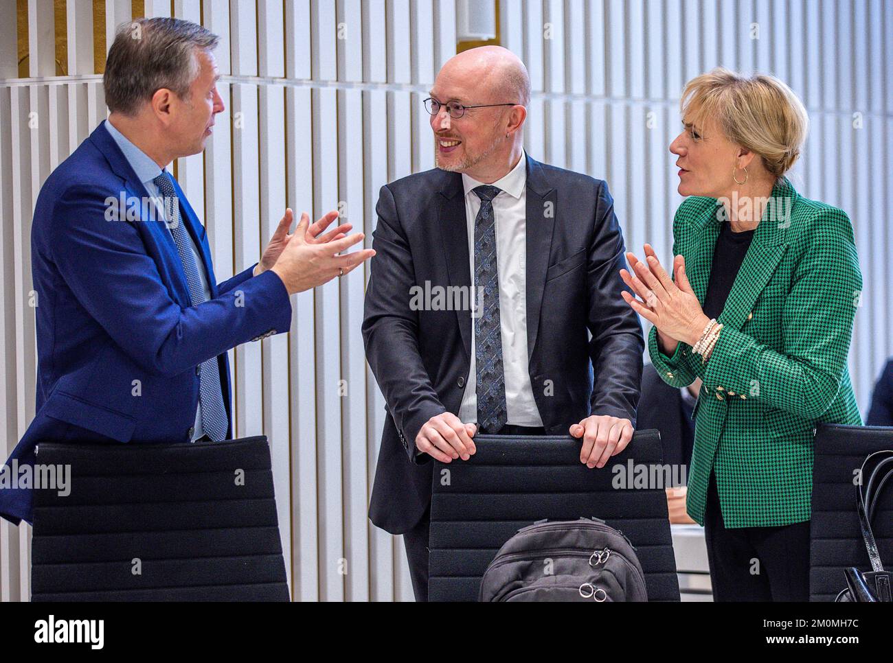 07 December 2022, Mecklenburg-Western Pomerania, Schwerin: Heiko Geue ...