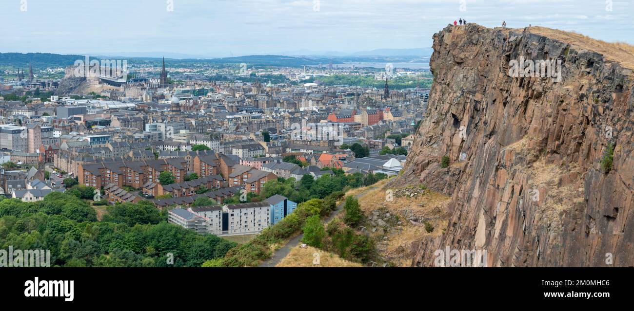 Stand in awe iconic hi-res stock photography and images - Alamy