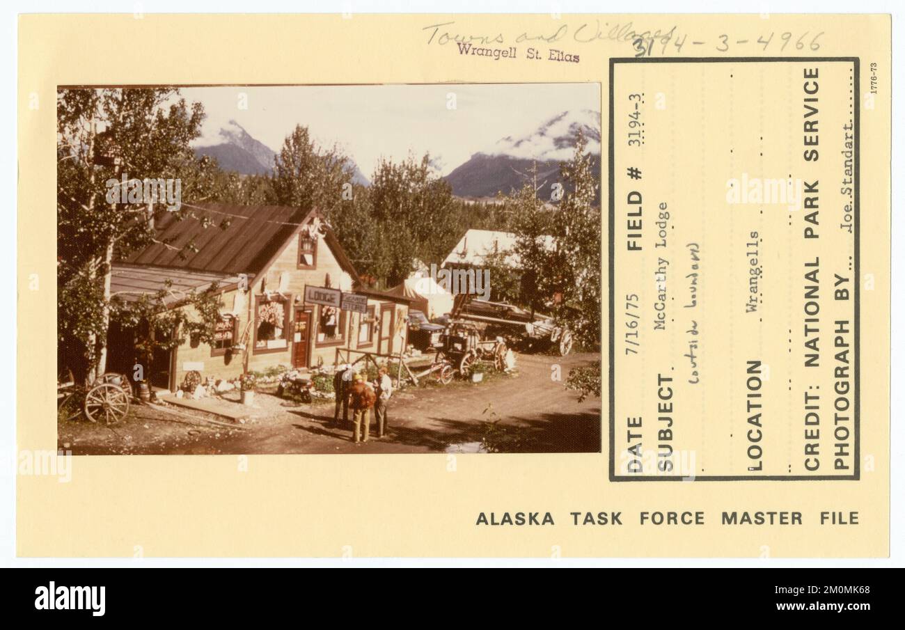 Alaska base Cut Out Stock Images & Pictures - Alamy