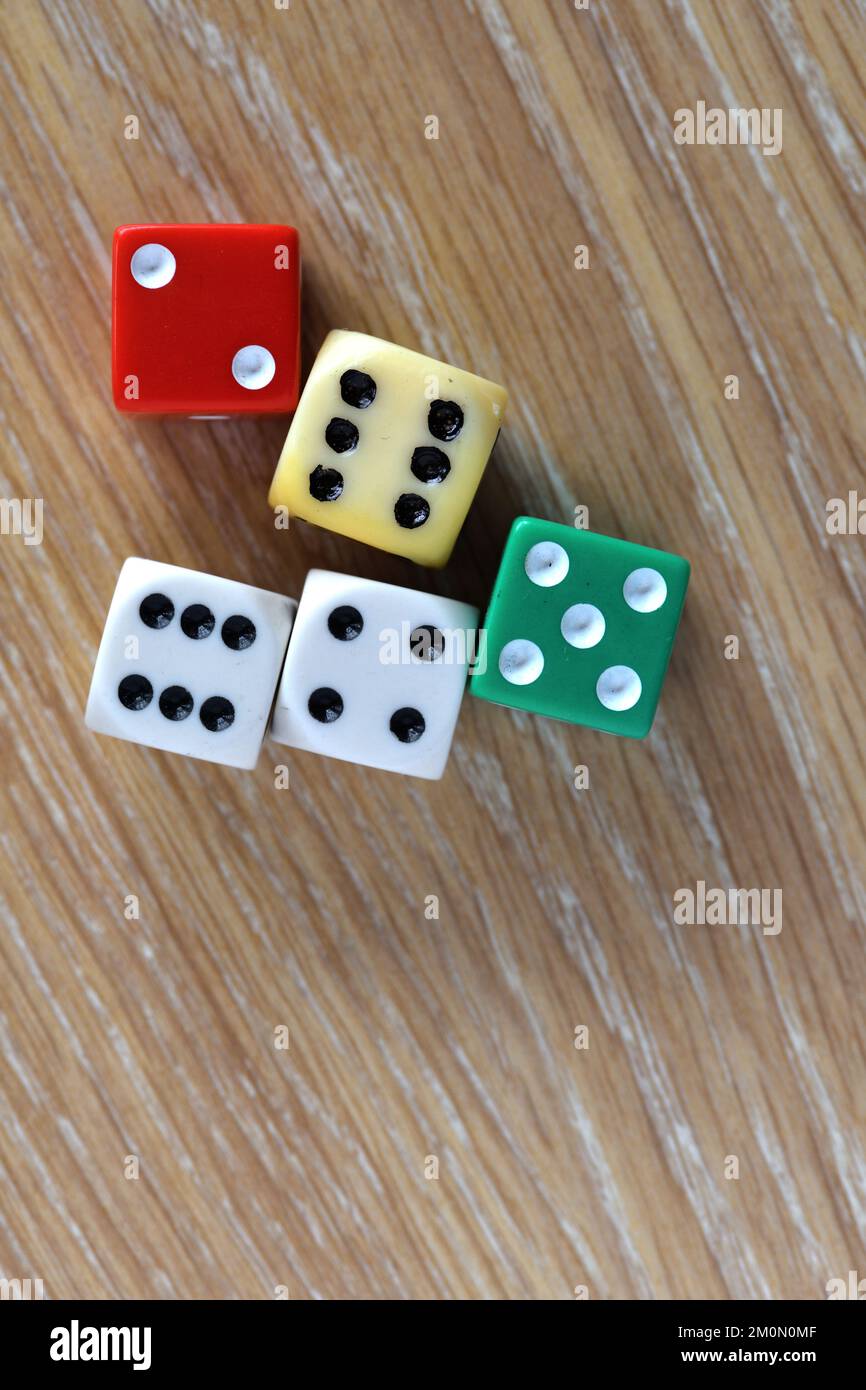 Old dice roll hi-res stock photography and images - Alamy