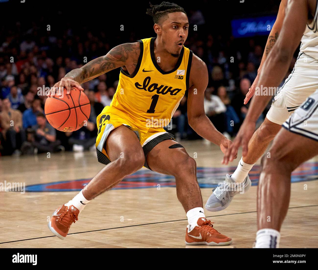 New York City, US, Dec 6, 2022. Iowa Hawkeyes guard Ahron Ulis (1) in ...