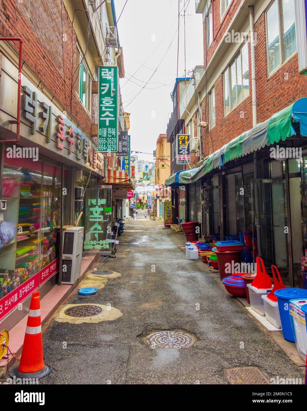 Gunsan architecture hi-res stock photography and images - Alamy