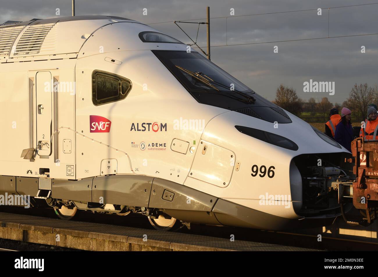 Velim, Czech Republic. 07th Dec, 2022. Testing of French high-speed ...
