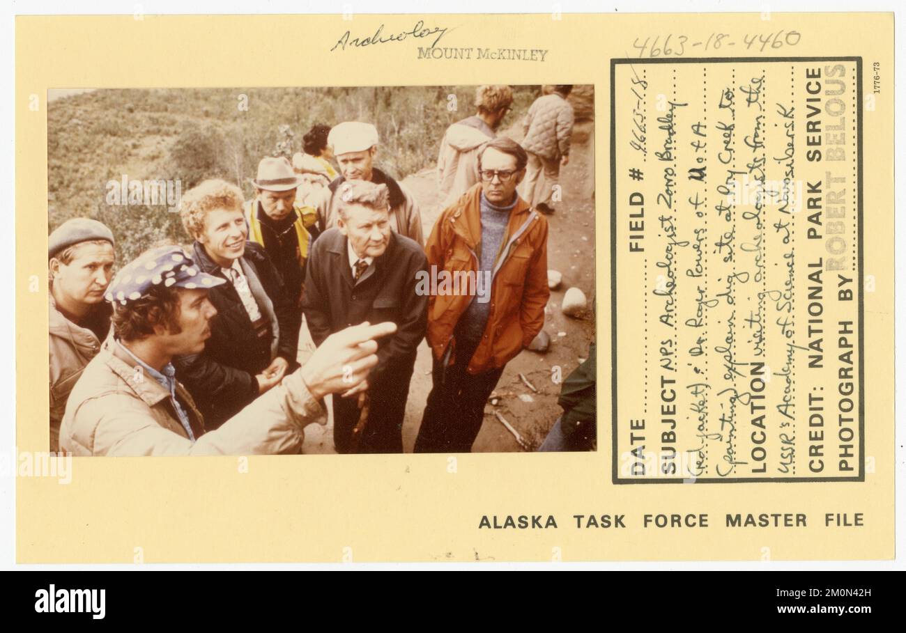 NPS archeologist Zorro Bradley (red jacket) & Dr Roger Powers of U of A ...