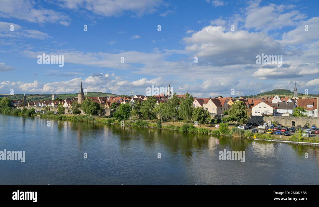 Main, Stadtpanorama Karlstadt, Bayern, Deutschland Stock Photo - Alamy