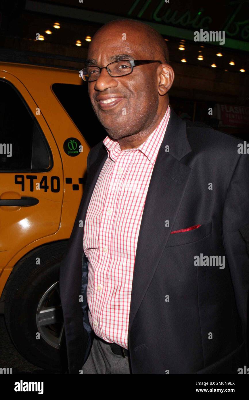 Al Roker arriving at performance of "God of Carnage" at the Bernard B ...