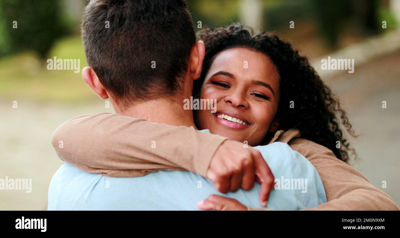 Welcome hug at station hi-res stock photography and images - Alamy