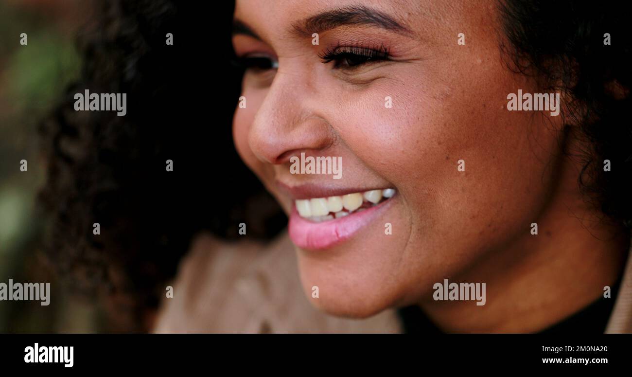 Young woman spontaneous laugh, real life laughter. Happy person Stock ...