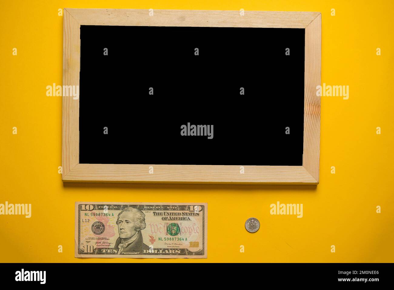 10 minimum hi-res stock photography and images - Alamy