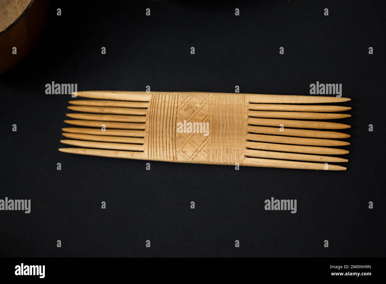 Old comb hi-res stock photography and images - Alamy