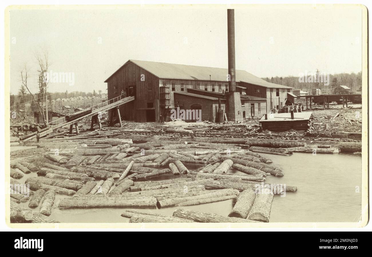 Sawmill 1800s Cut Out Stock Images & Pictures - Alamy