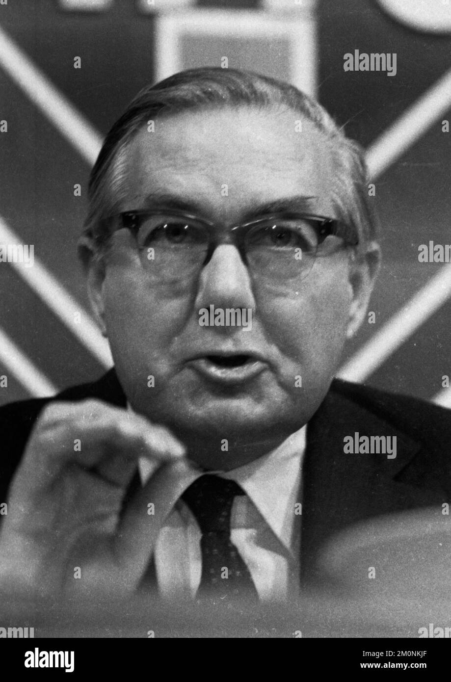 The City of London and politicians on 16.2.1974 .James Callagan (Labour ...