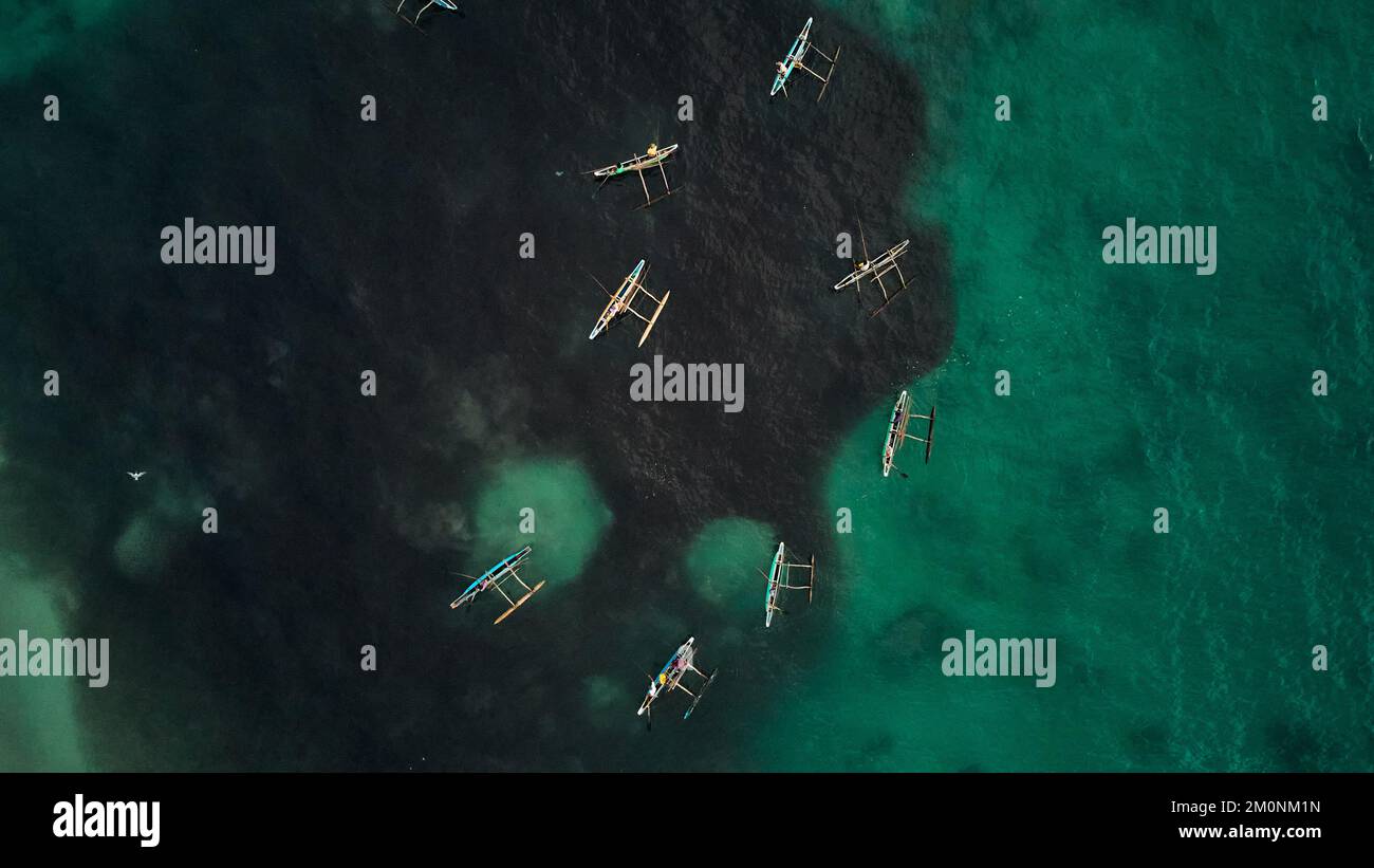 Aerial view of boats of fishermen fishing in the ocean Stock Photo - Alamy