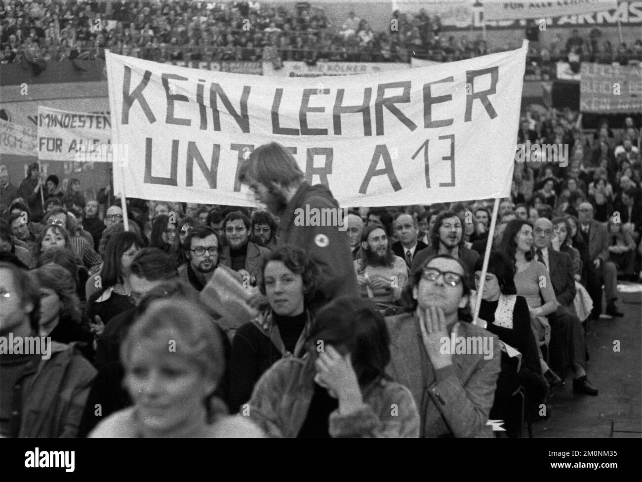 The Education and Science Union (GEW) demonstrated for an improvement ...