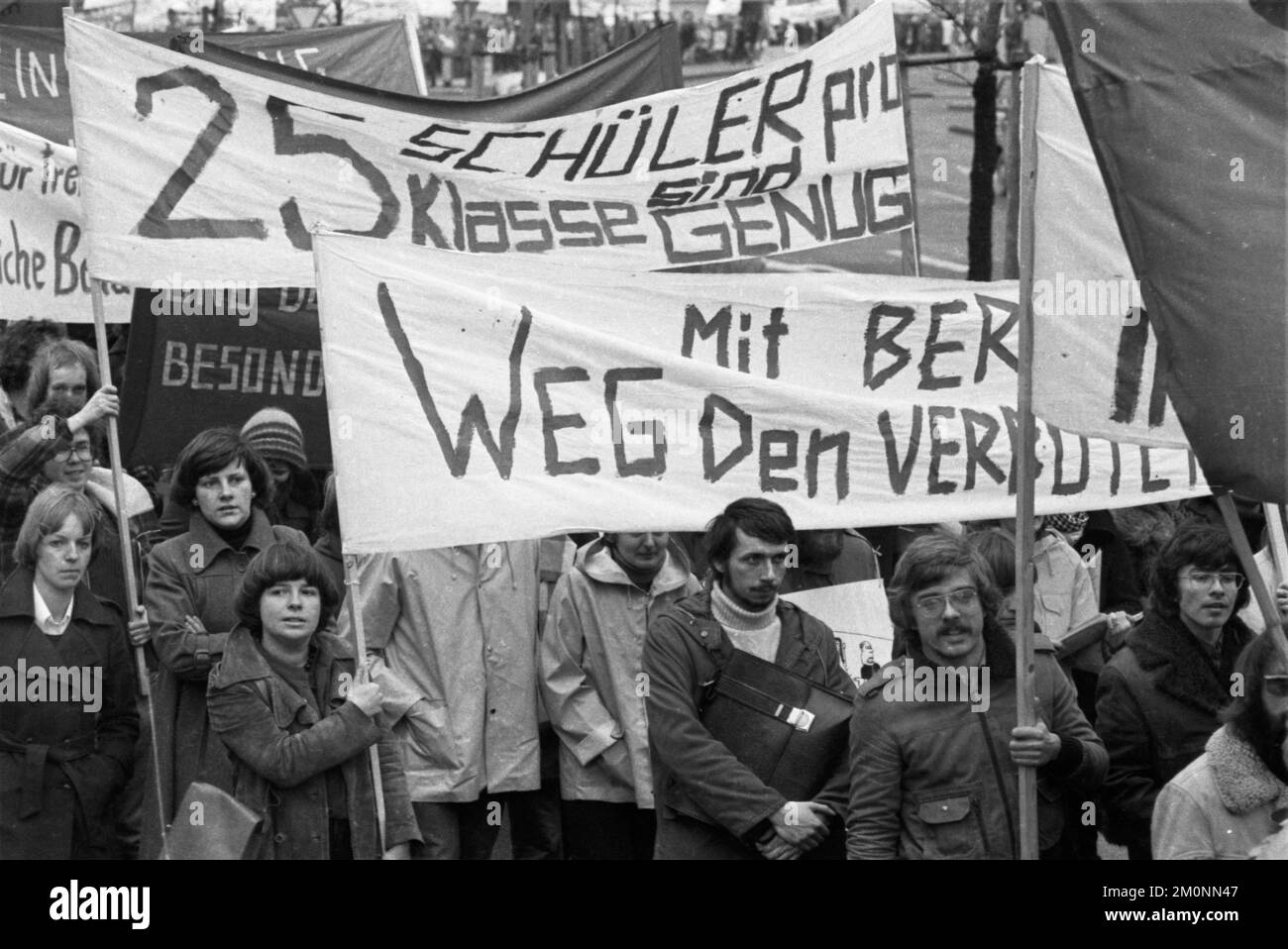 Teacher union protest Black and White Stock Photos & Images - Alamy