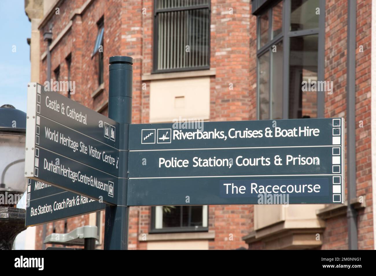 Durham riverbank hi-res stock photography and images - Alamy